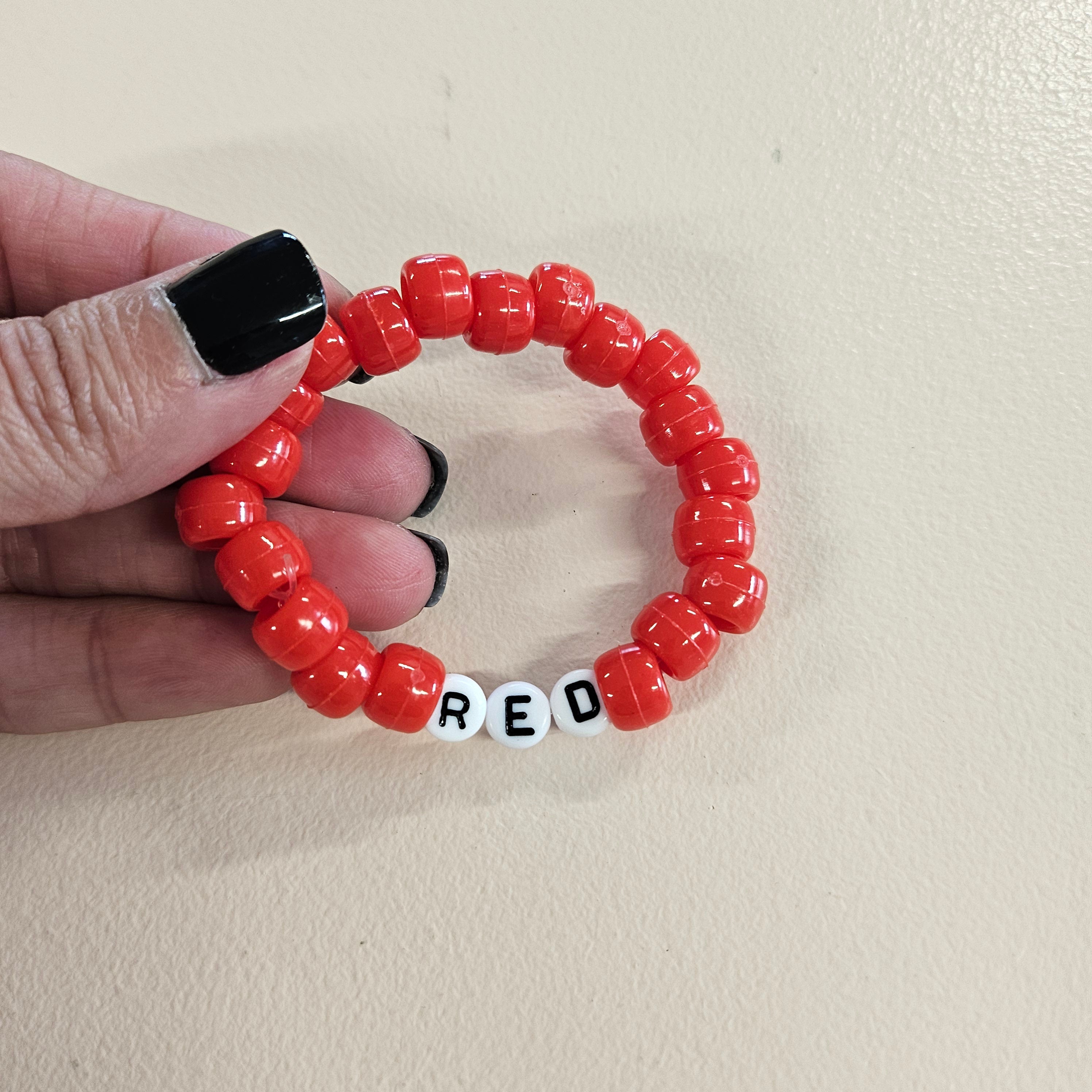 Swiftie Friendship Bracelets – The Steady Hand