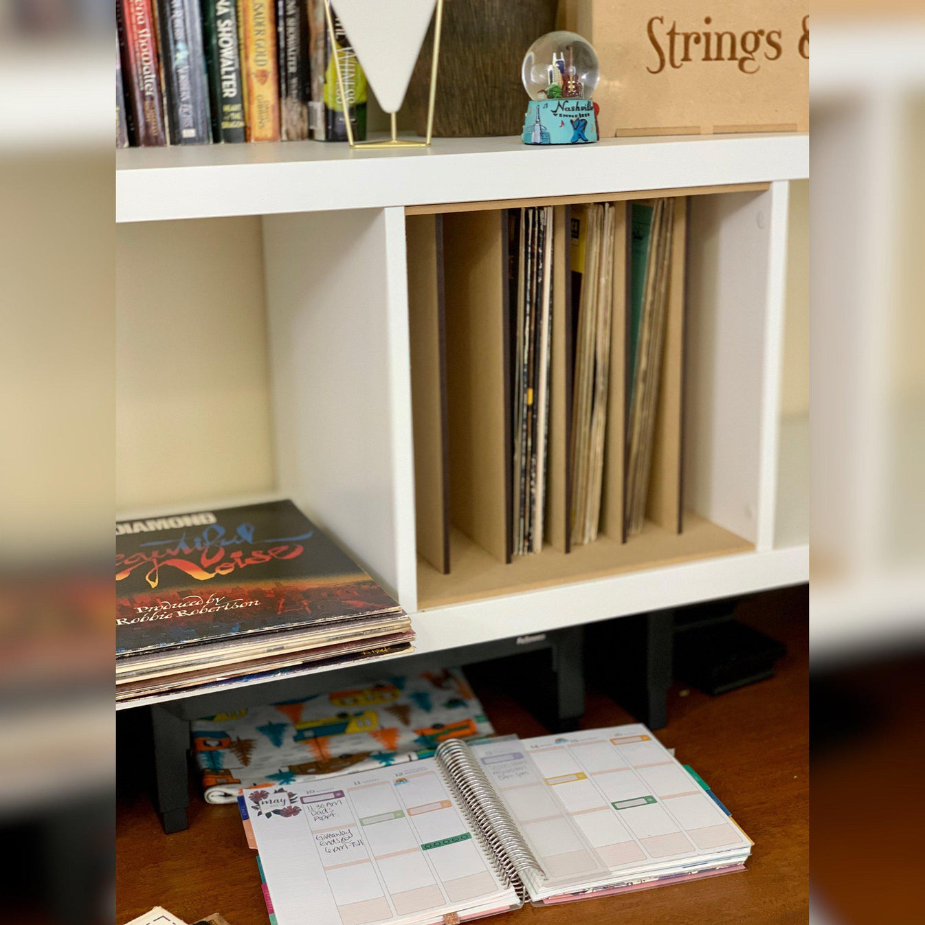 Vertical Divider Insert for Cube Shelving – The Steady Hand